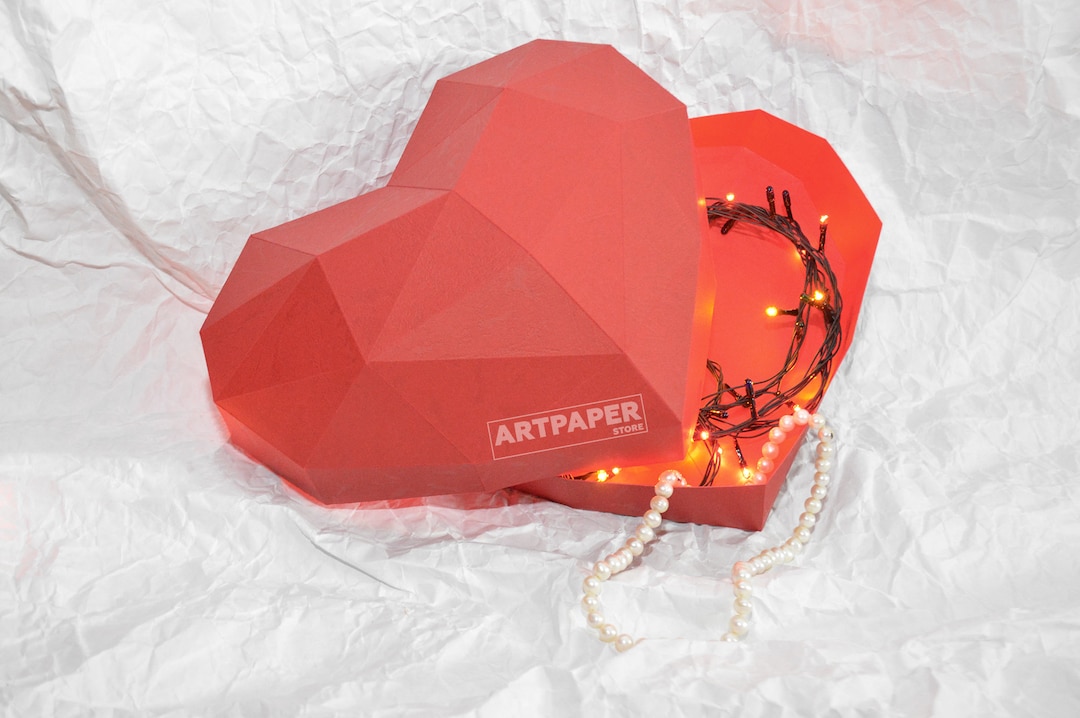 3D Papercraft Heart Box: Low Poly DIY Sculpture (PDF Pattern) - Etsy