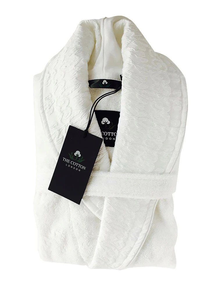 Mr. and Mrs. Bathrobes: Luxurious Matching Robes for Couples His and ...