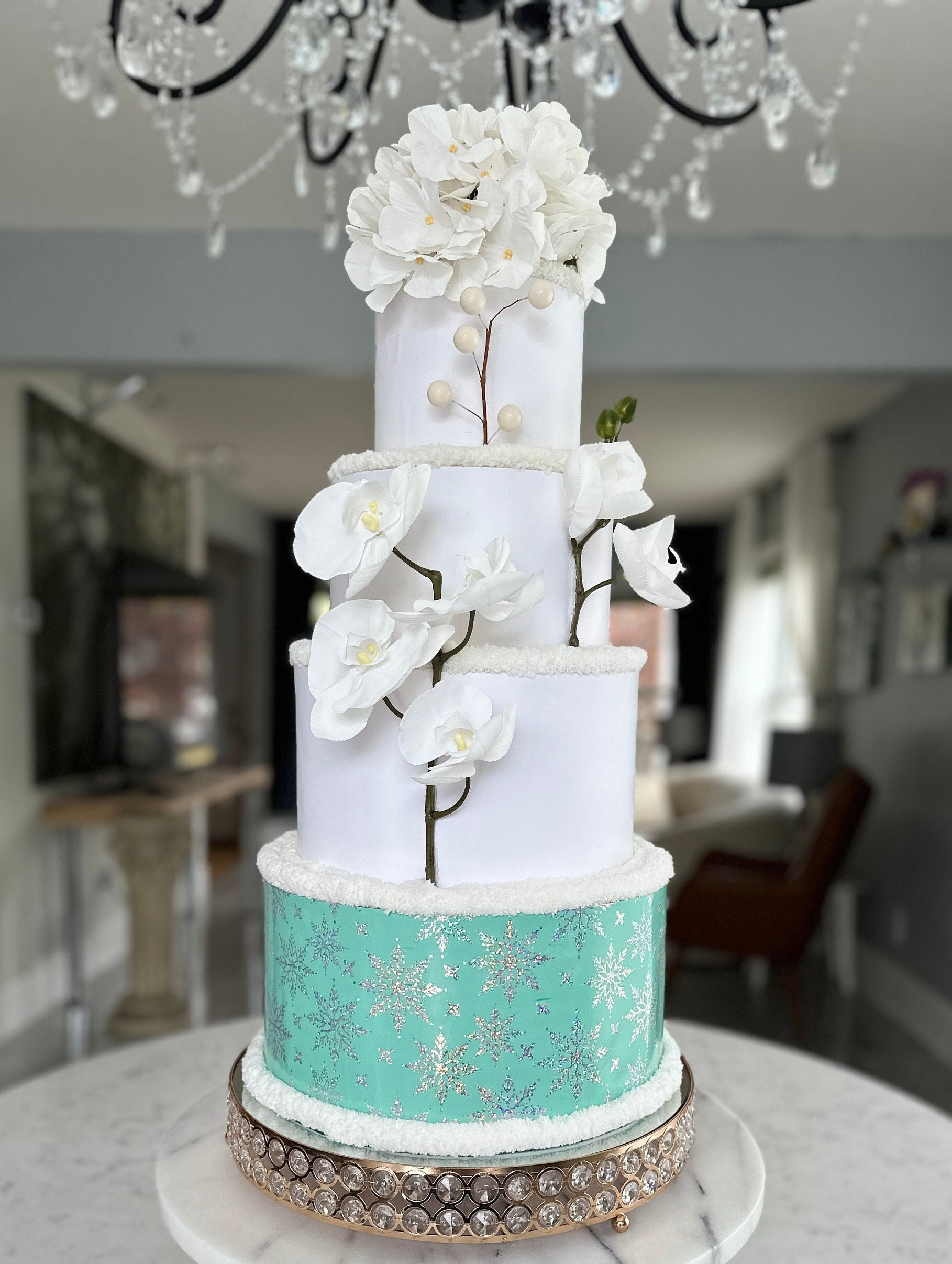 Wedding Cake Pinata Winter Orchid - Etsy