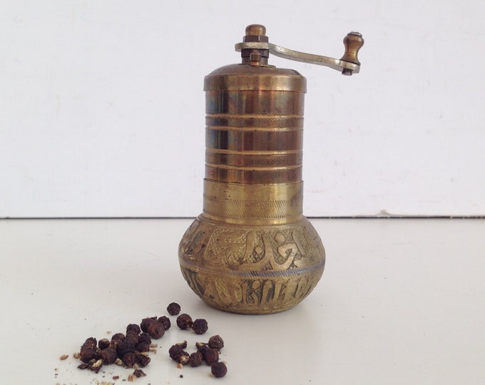 Antique Brass Grinder Vintage Pepper Grinder Turkish Grinder Vintage ...