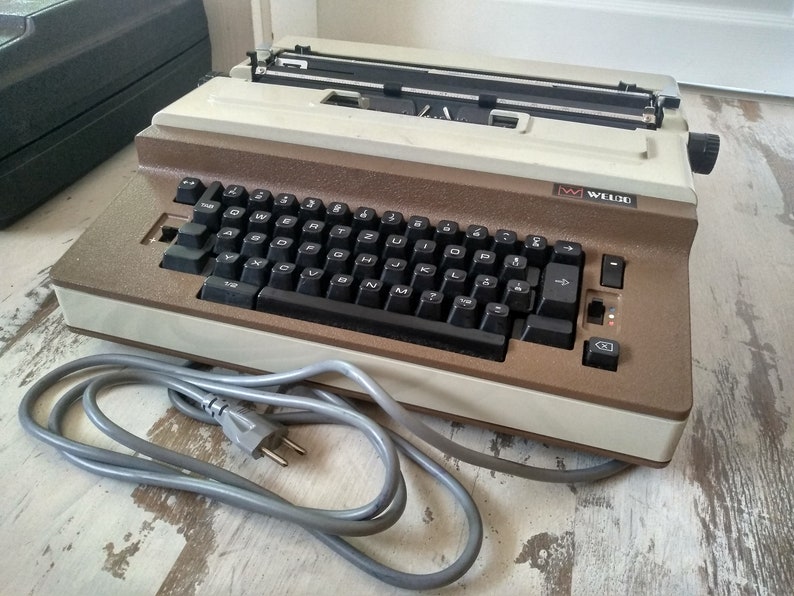 Electric Typewriter WELCO Тypewriter WELCO Japanese | Etsy