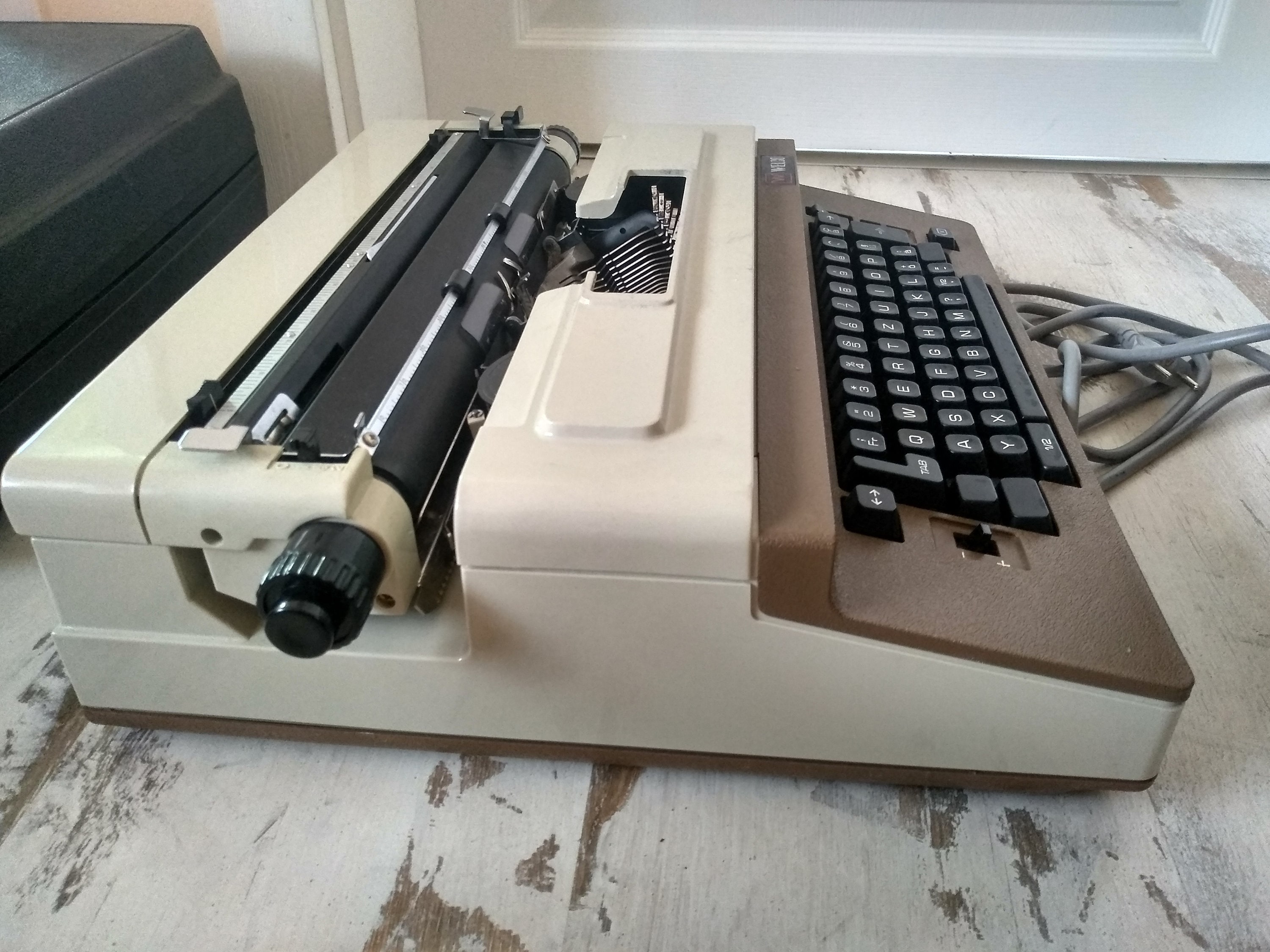 Electric Typewriter WELCO Тypewriter WELCO Japanese | Etsy