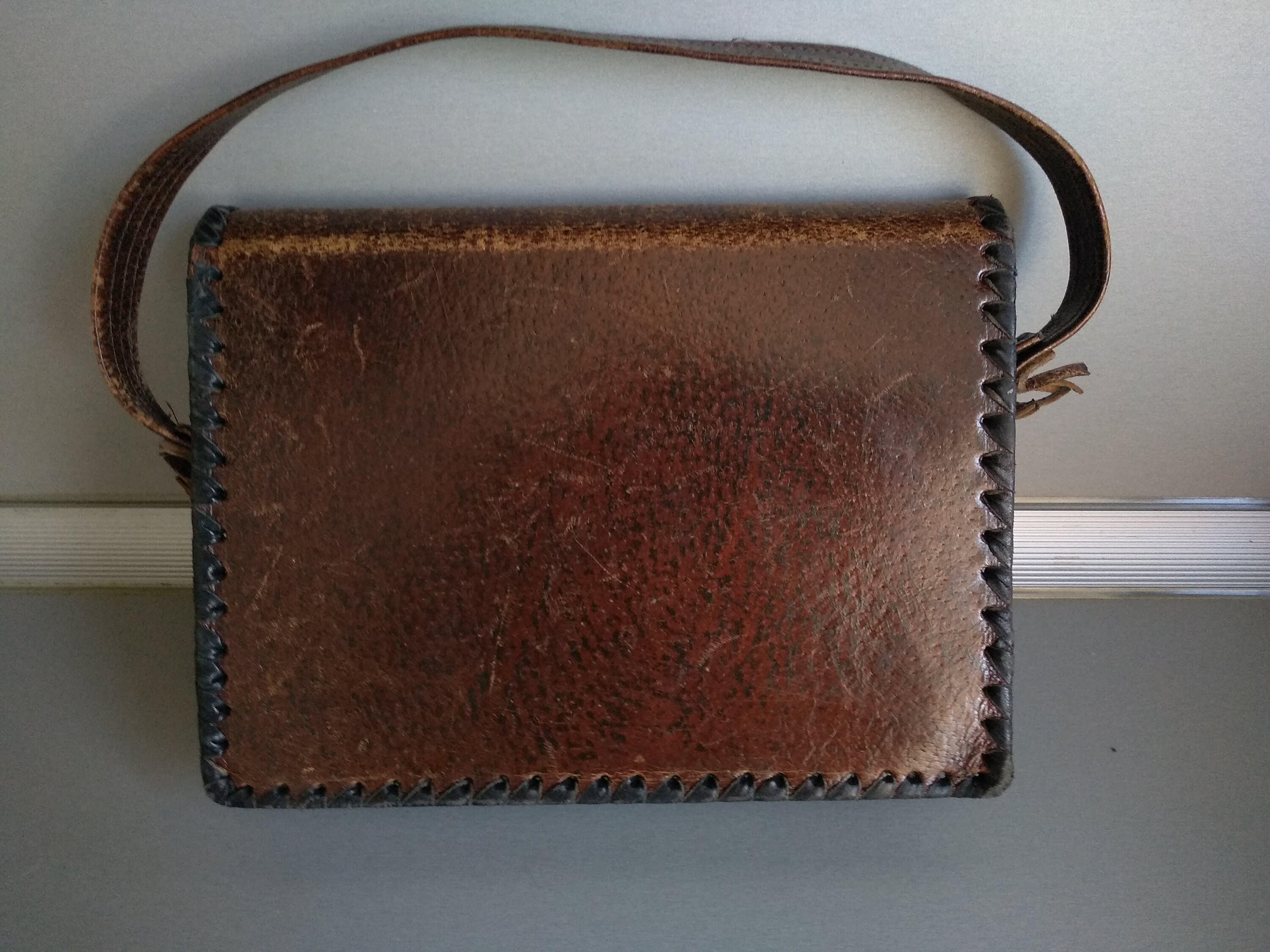 Vintage Genuine Leather Bag - Retro Leather Bag - Old Leather Bag From ...