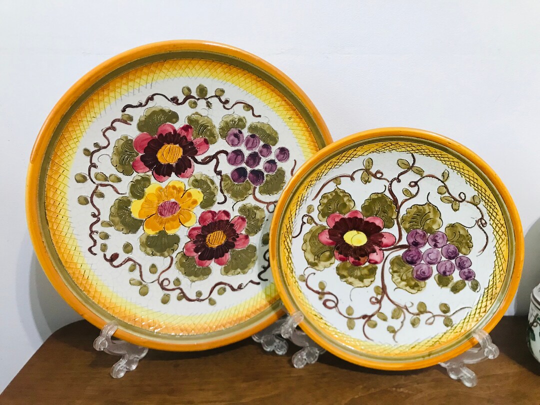 Vintage Set of 2 Handmade Ceramic Wall Plate - Hand Painted Wall Plate ...