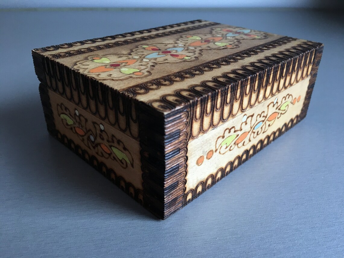 Vintage Pyrography Small Box - Vintage Wooden Box - Vintage Handmade ...