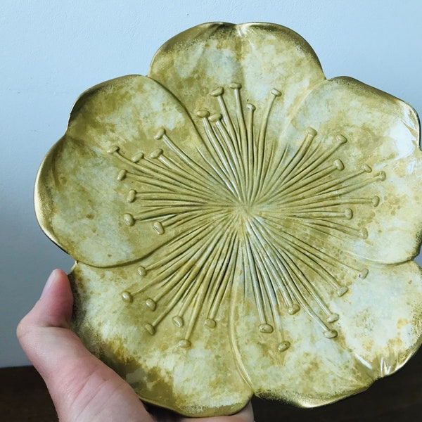 Ceramic Flower Plate - Etsy