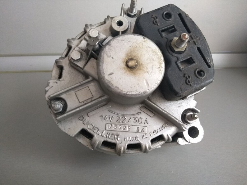 Vintage Auto Car Dynamo - Auto Parts for a Citroen Dynamo - Auto Parts ...