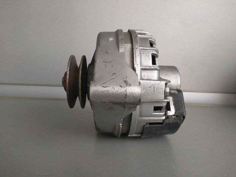 Vintage Auto Car Dynamo - Auto Parts for a Citroen Dynamo - Auto Parts ...