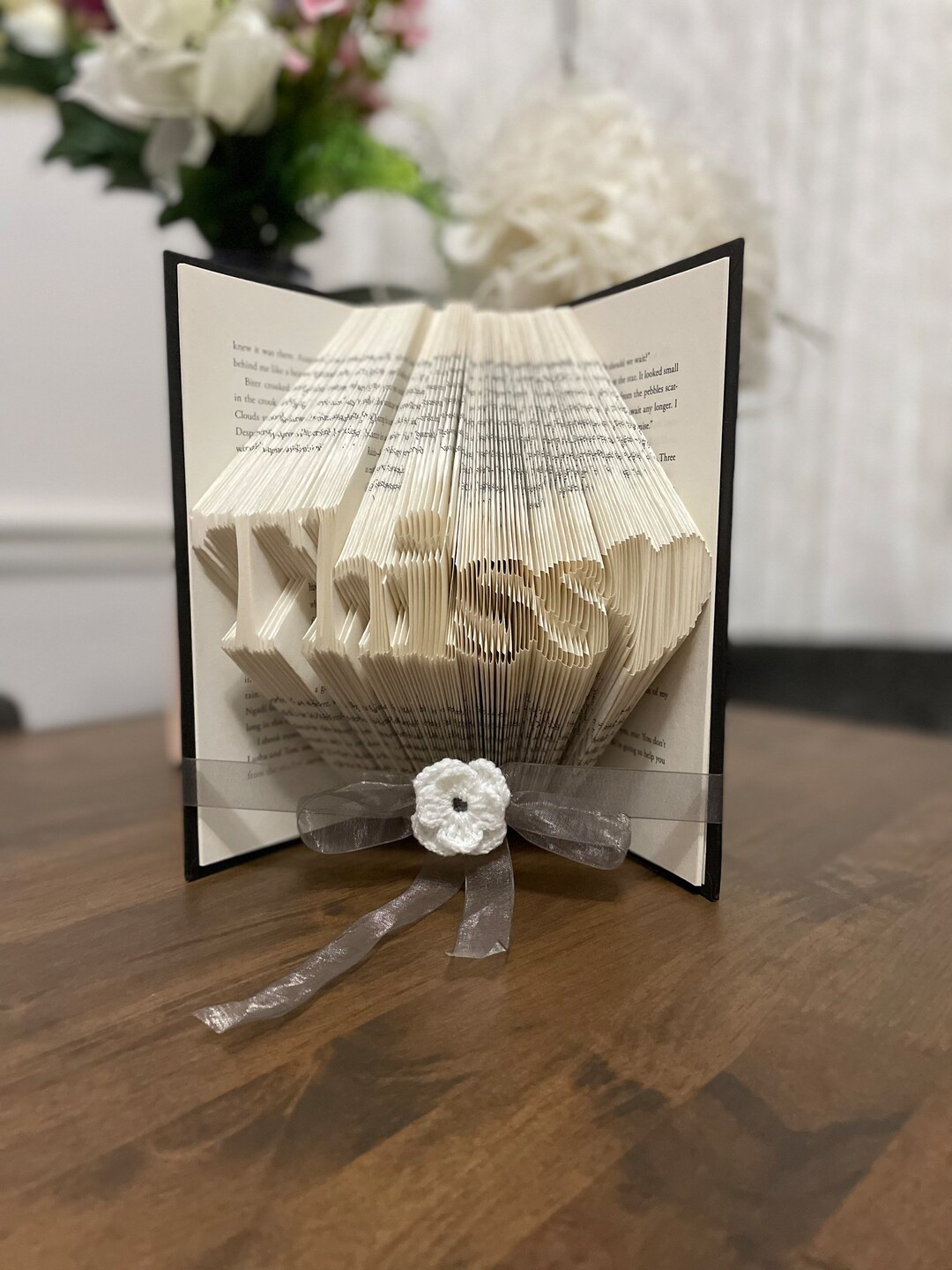 Custom Name Folded Book Art, Book Lovers Gift, Anniversary/wedding Gift ...