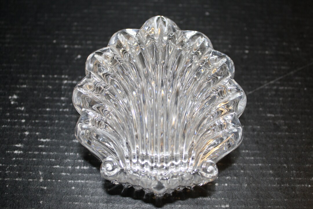 Shell Shaped Crystal Trinket Box by Zajecar - Etsy