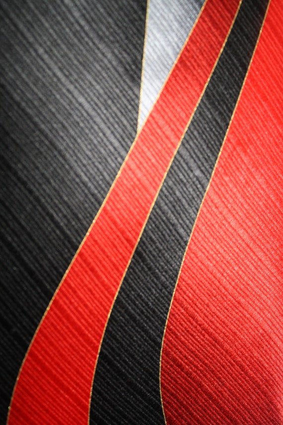 irvine park tie - Gem