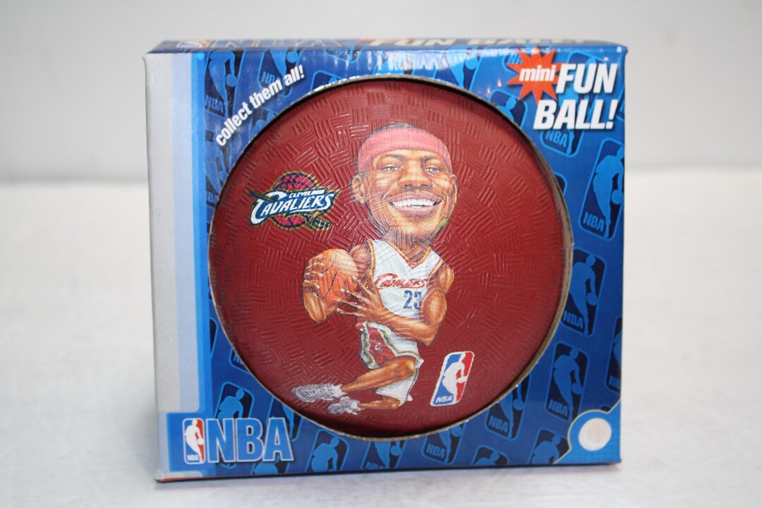 NBA Licensed Collectible Lebron James #23 Cleveland Cavs Sports Mini ...