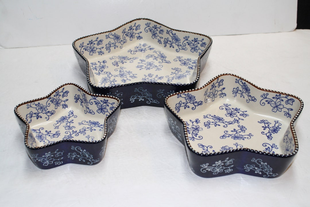 Temptations by Tara 'floral Lace' 3-star Nesting Cake Pans - Etsy