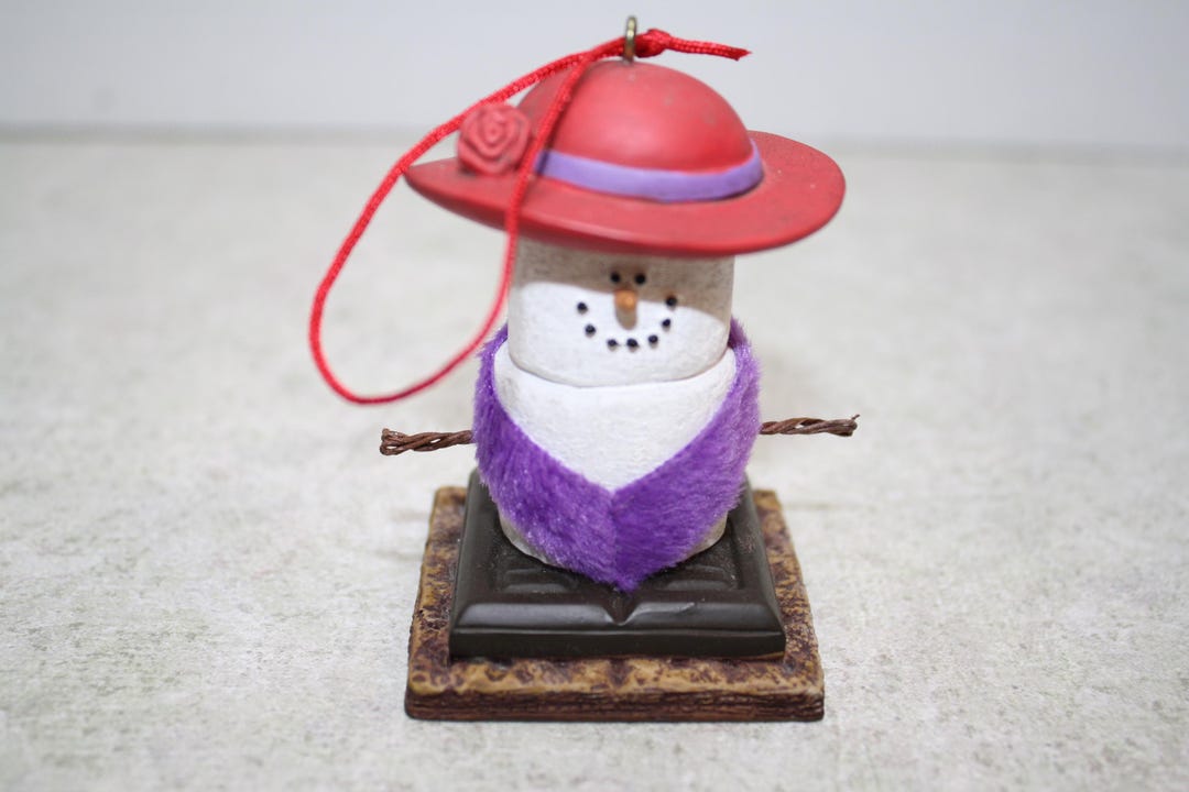 Red Hat Lady Collectors S'mores Figurine by Midwest Common Resin ...