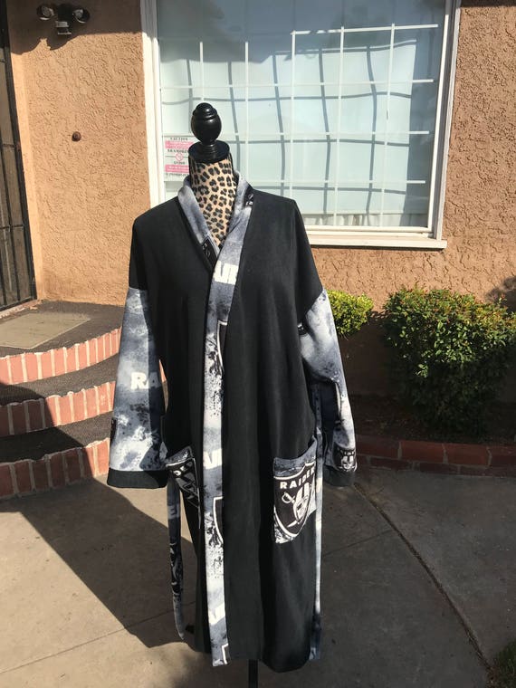 Raiders Robe - emsekflol.com