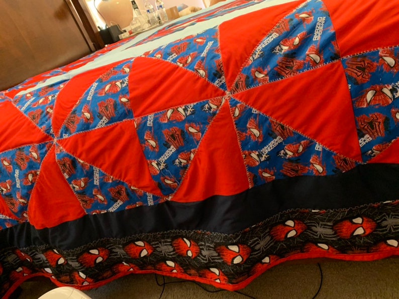 Queen Size Spider-Man Quilt | Etsy