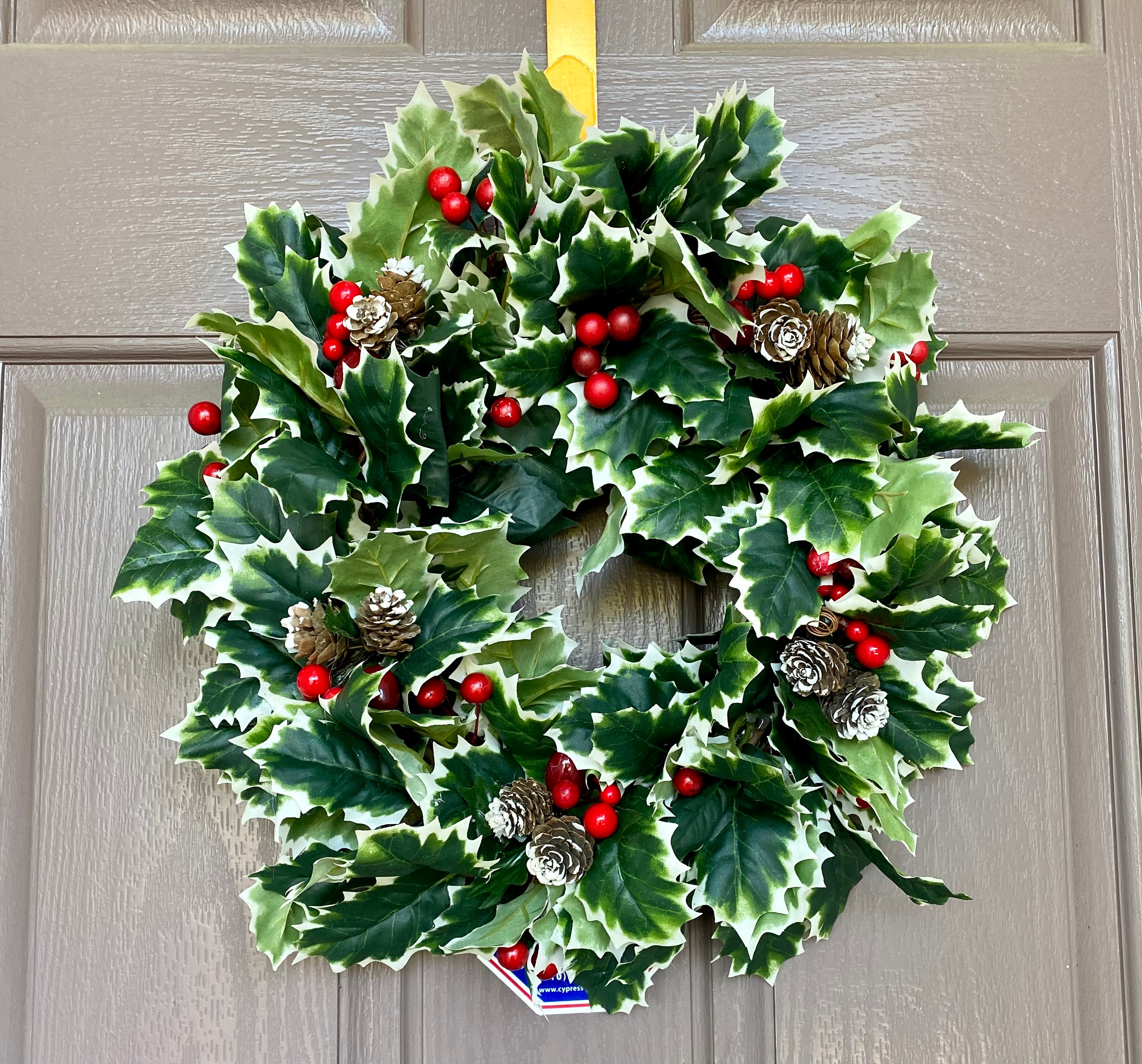 Holly Wreath/ Christmas Holly Wreath With Berries and Pinecones/winter ...