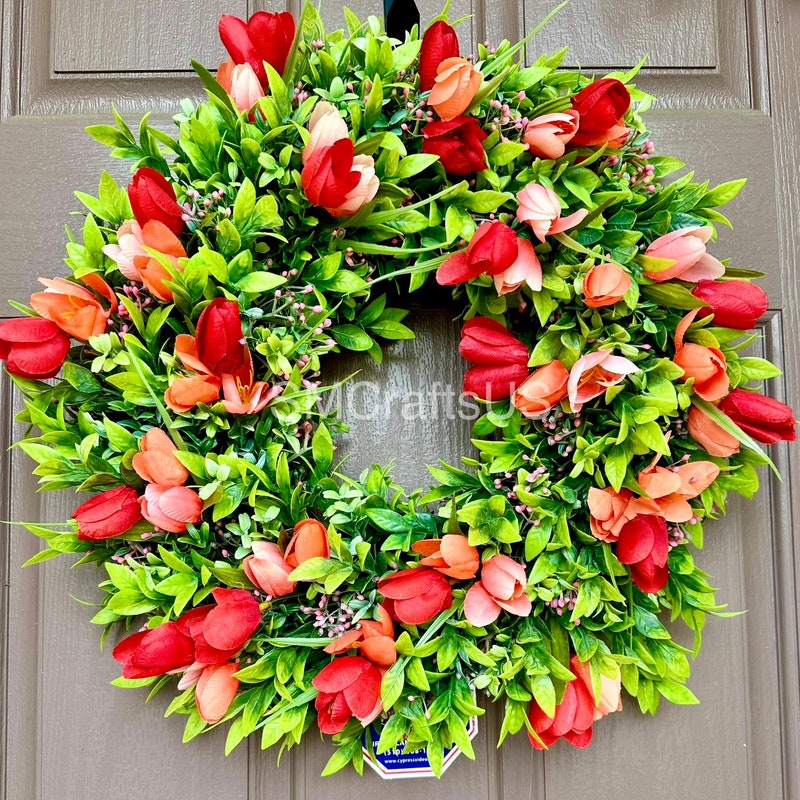 Tulip Wreath - Etsy