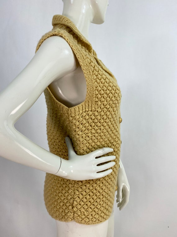 Vintage knit vest, 70s hand knit vest - Gem