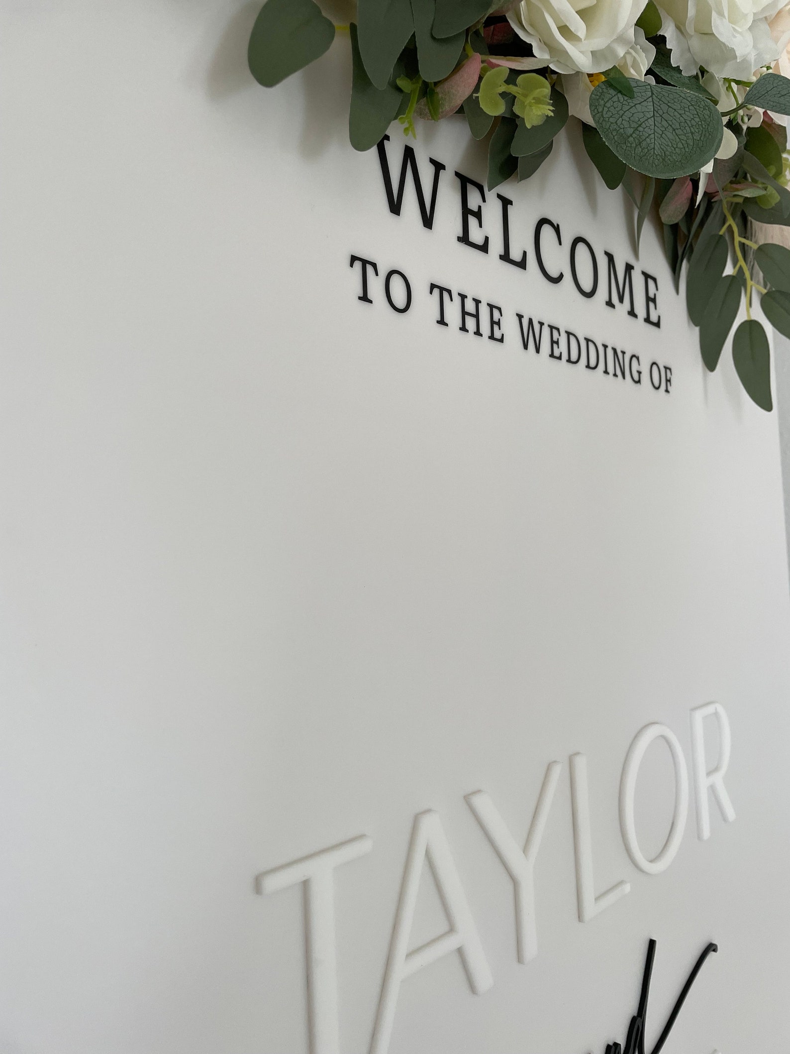 Acrylic Wedding Welcome Sign | Matte on Shiny | White on White Wedding ...