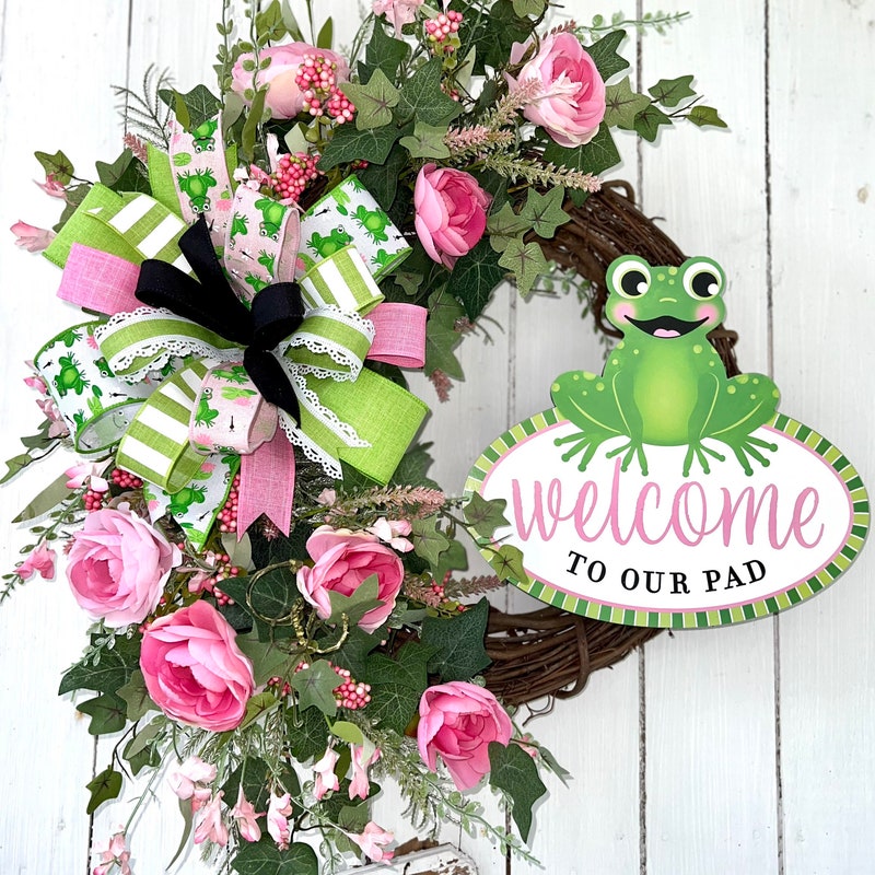 Frog Wreath - Etsy
