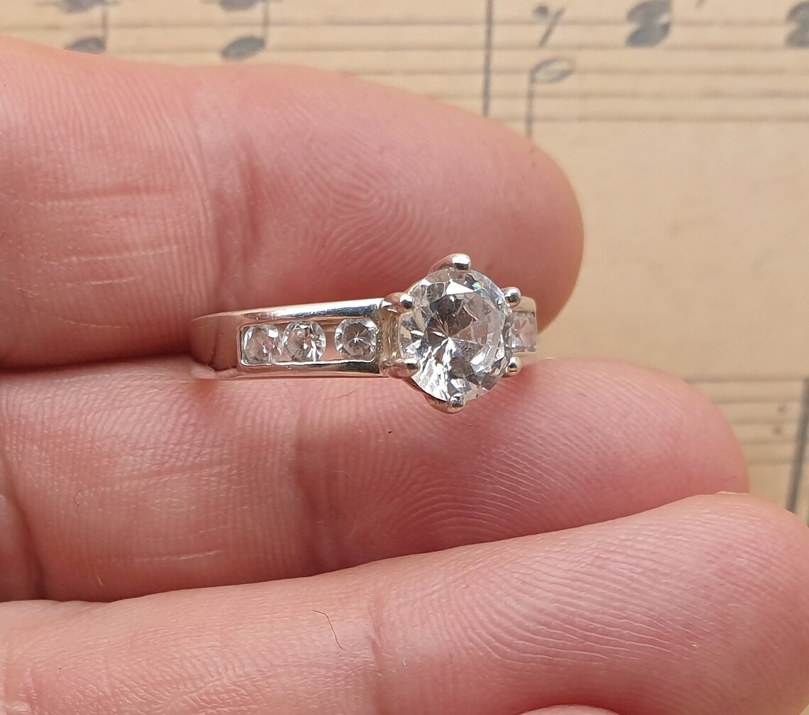 Vintage 925 Sterling Silver and Cubic Zirconia Solitaire Ring - Etsy UK
