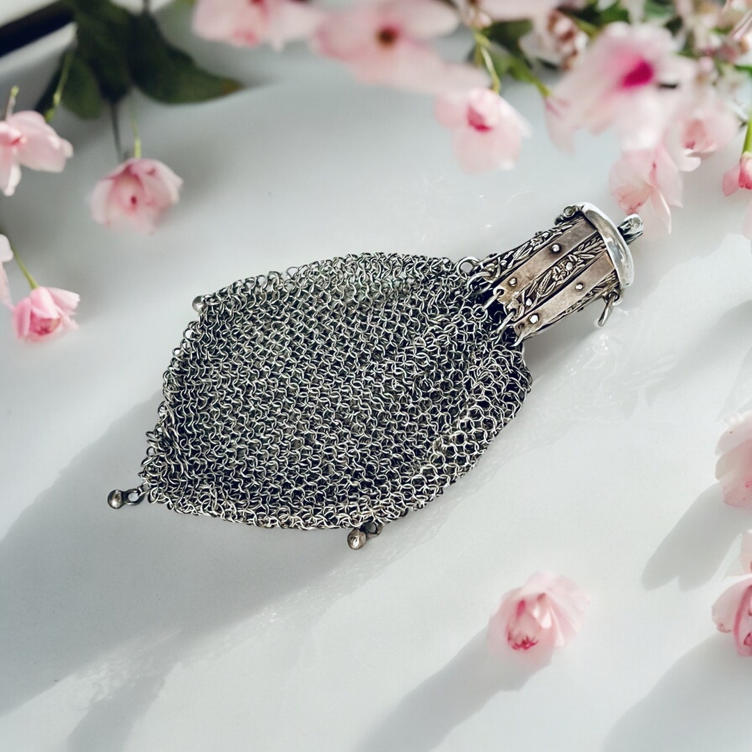 Vintage Chainmail Purse Made in Silver With Elephant at the Top - Etsy