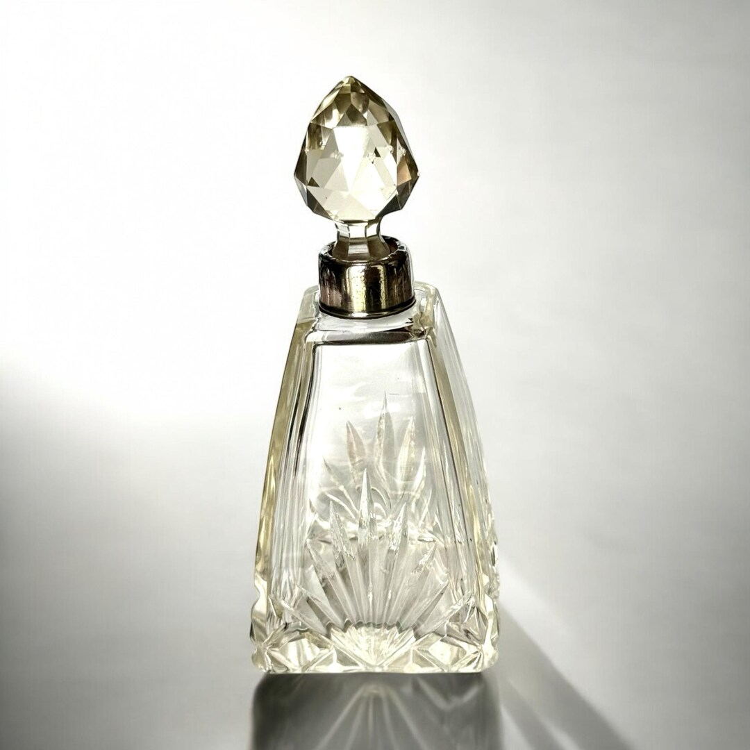Antique Vanity Bottle Made in Cut Glass With Silver Collar, London 1922 ...