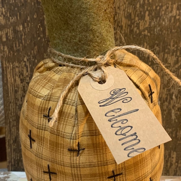 Primitive Pineapple - Etsy
