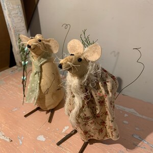 Primitive Spring Mice - Etsy