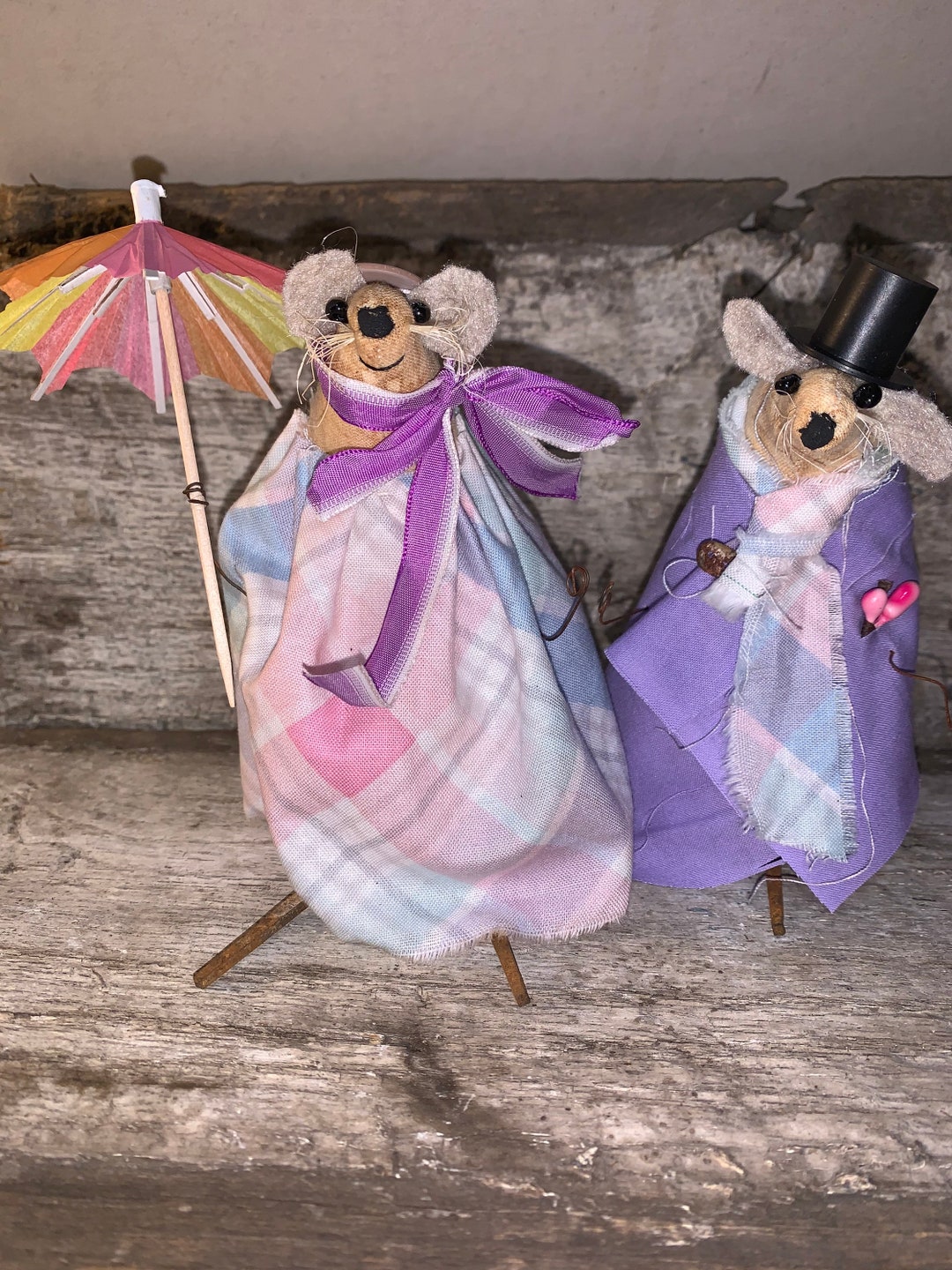 Primitive Spring Mouse - Etsy