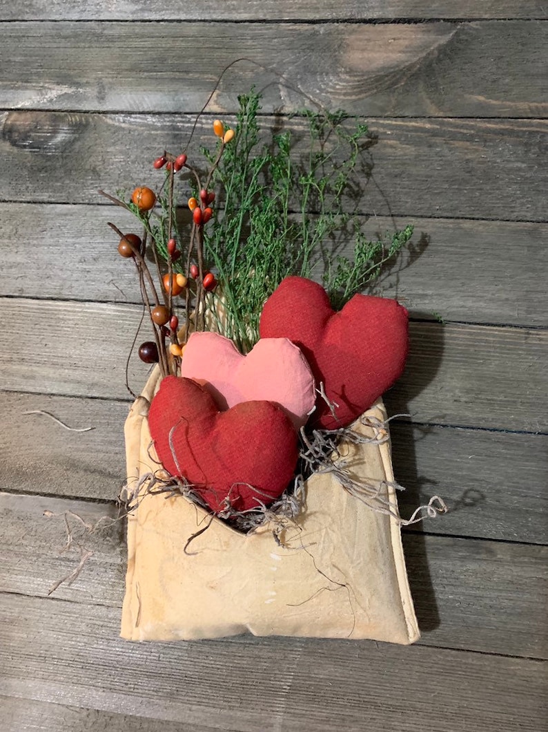 Primitive Grungy Valentine Envelope Wall Hanger - Etsy