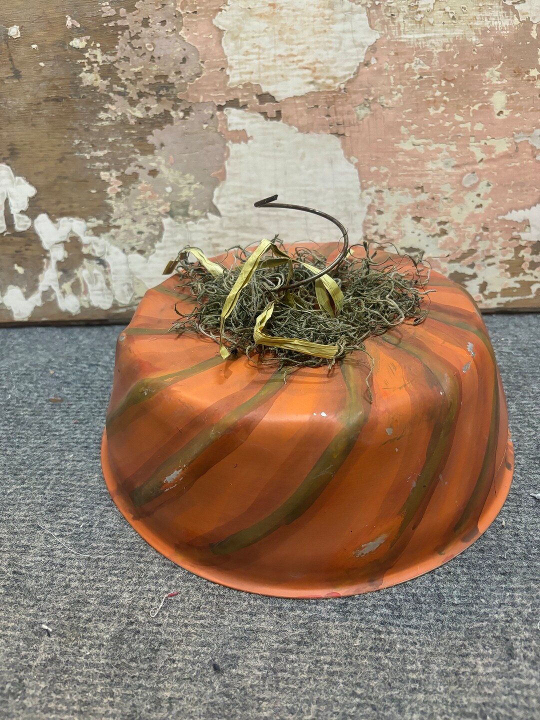 Distressed Bundt Pan Pumpkin - Etsy