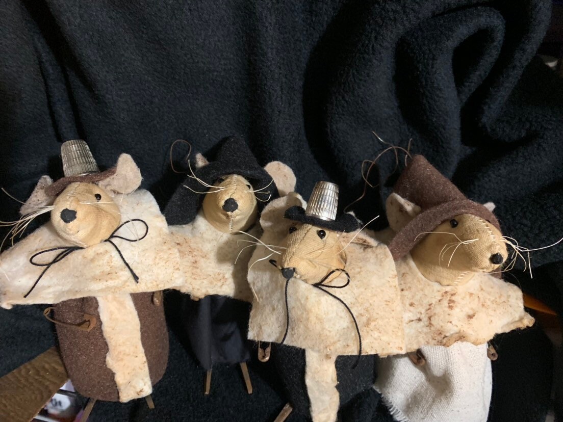 Primitive Pilgrim Mice - Etsy