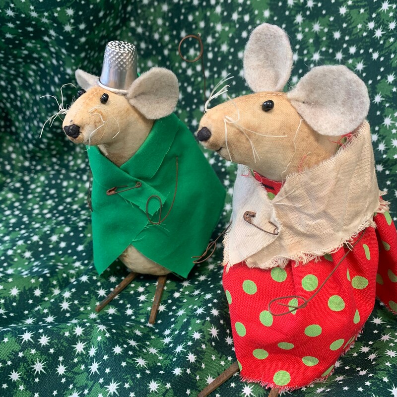 Prim Mouse - Etsy