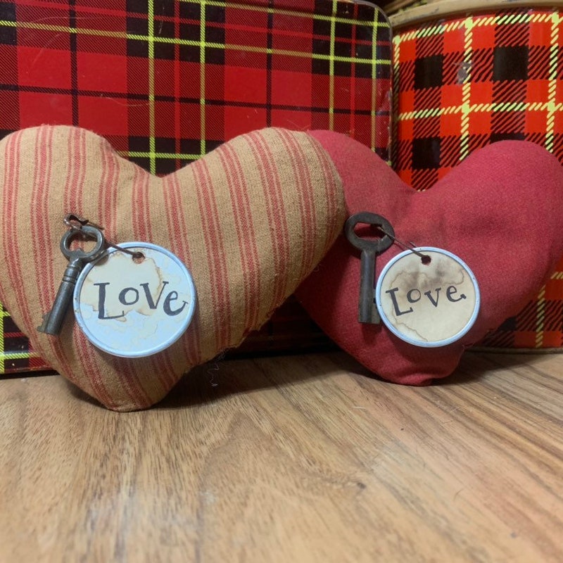Primitive Valentine - Etsy