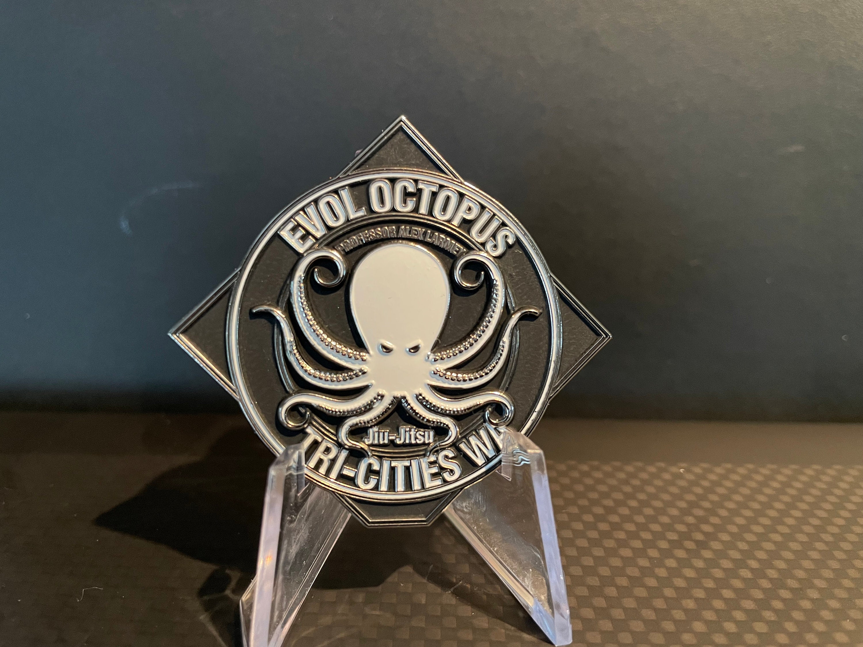 EVOL Octopus/pasco PD Grappling Coin - Etsy