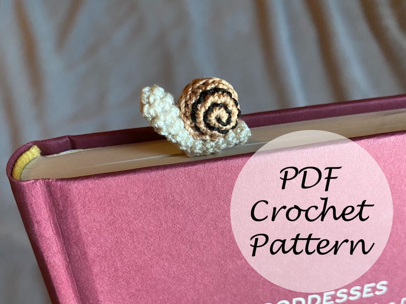Snail Bookmark PATTERN // Cottagecore Crochet Bookmark Pattern - Etsy