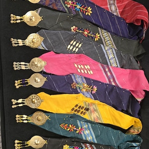 Filipino Tribal Ceremonial Garland: Ethnic Batik Tubaw Gong Lei for ...
