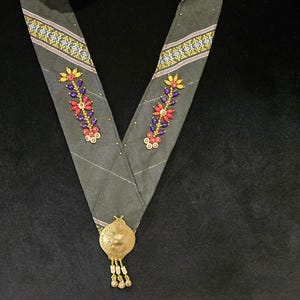 Filipino Tribal Ceremonial Garland: Ethnic Batik Tubaw Gong Lei for ...