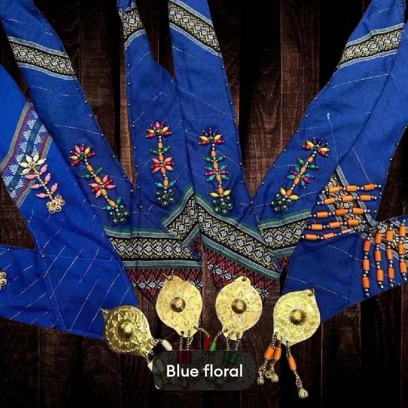 Filipino Tribal Ceremonial Garland: Ethnic Batik Tubaw Gong Lei for ...