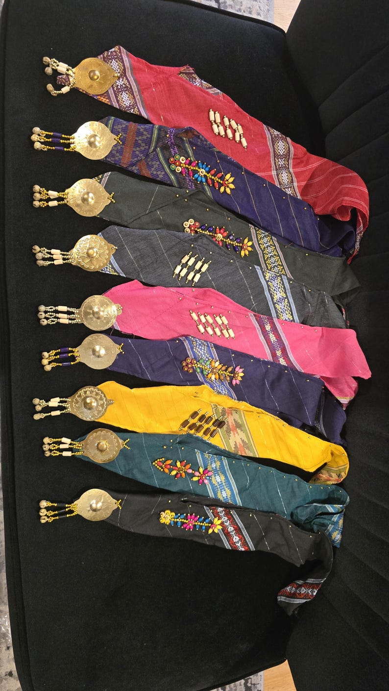Filipino Tribal Ceremonial Garland: Ethnic Batik Tubaw Gong Lei for ...