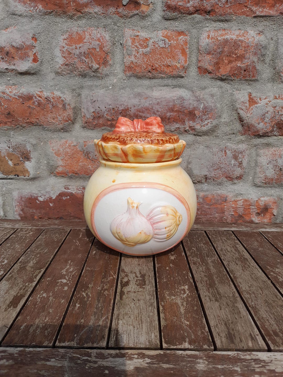 Vintage French Onion Pot Stoneware Ceramic Onion Keeper Garlic Keeper ...