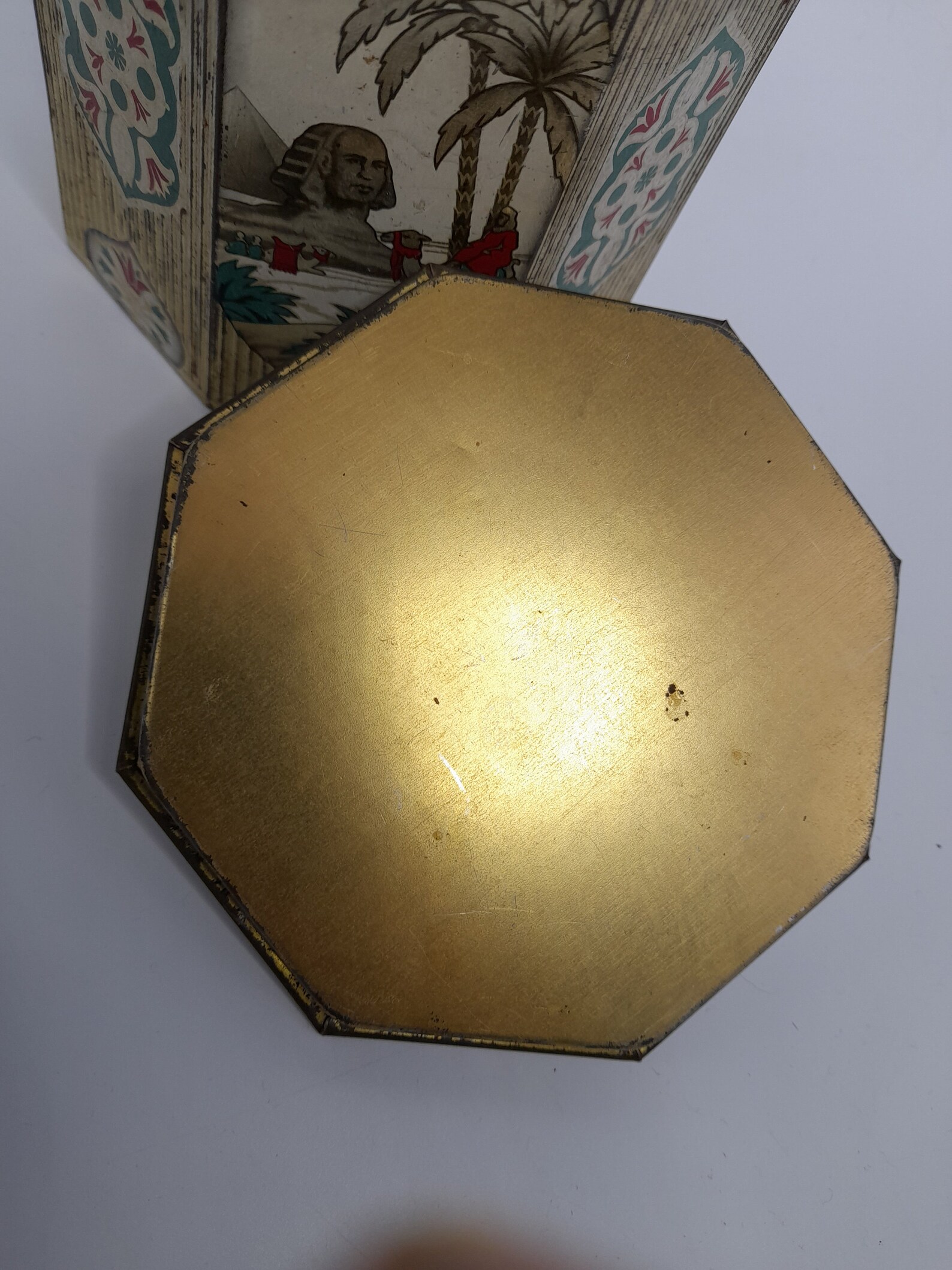 Vintage Tin Container Egyptian Scènes Tin Can Pyramids Sphinx Giza ...