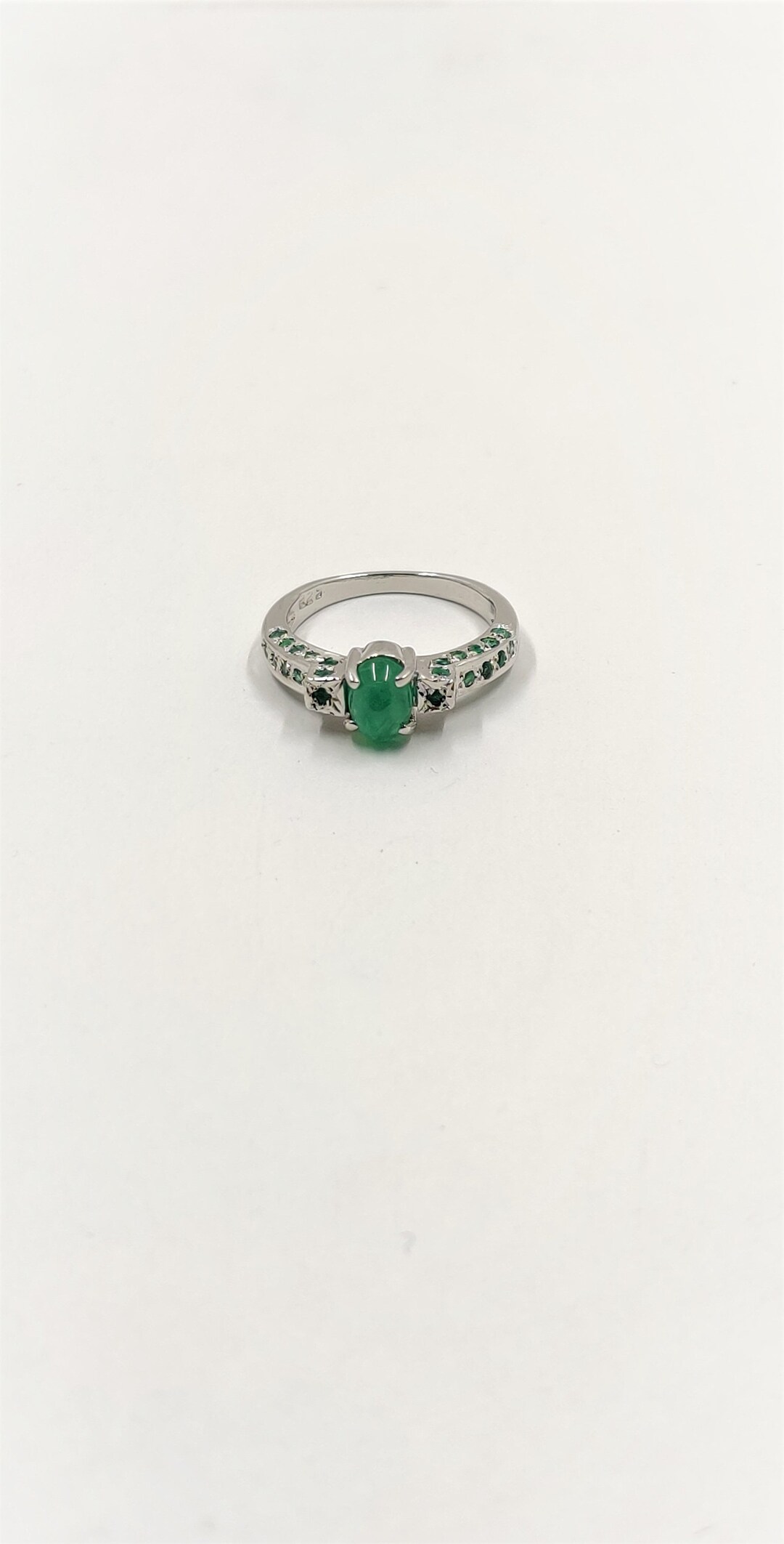 Buy AAA Quality Beautiful Emerald Cab and Emerald Round Gemstones Ring ...