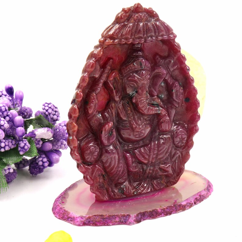 Buy 439.5 Cts Natural Hand Crafted Ruby Gemstone Figurines of Online in ...