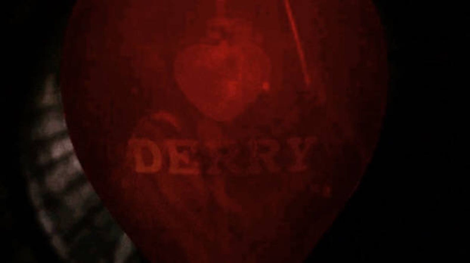 IT Movie Red Balloon Pennywise Clown Fancy Dress I Love Derry Halloween ...