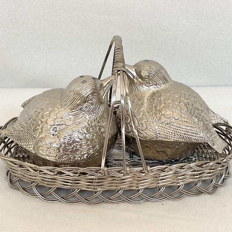 Bird Salt and Pepper Shakers - Etsy