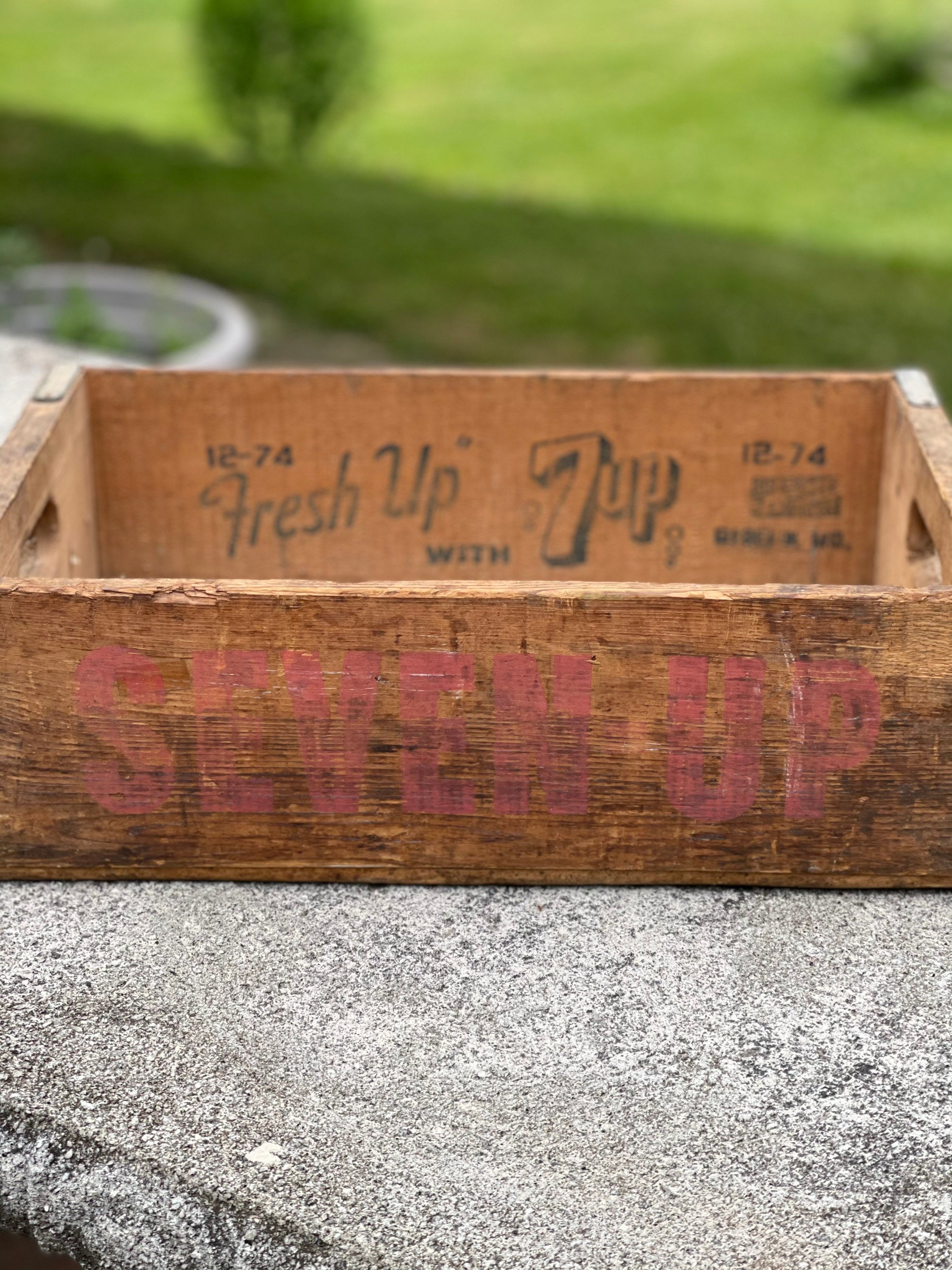 Vintage 1974 7up Wooden Crate | Fresh up | Home Decor - Etsy UK