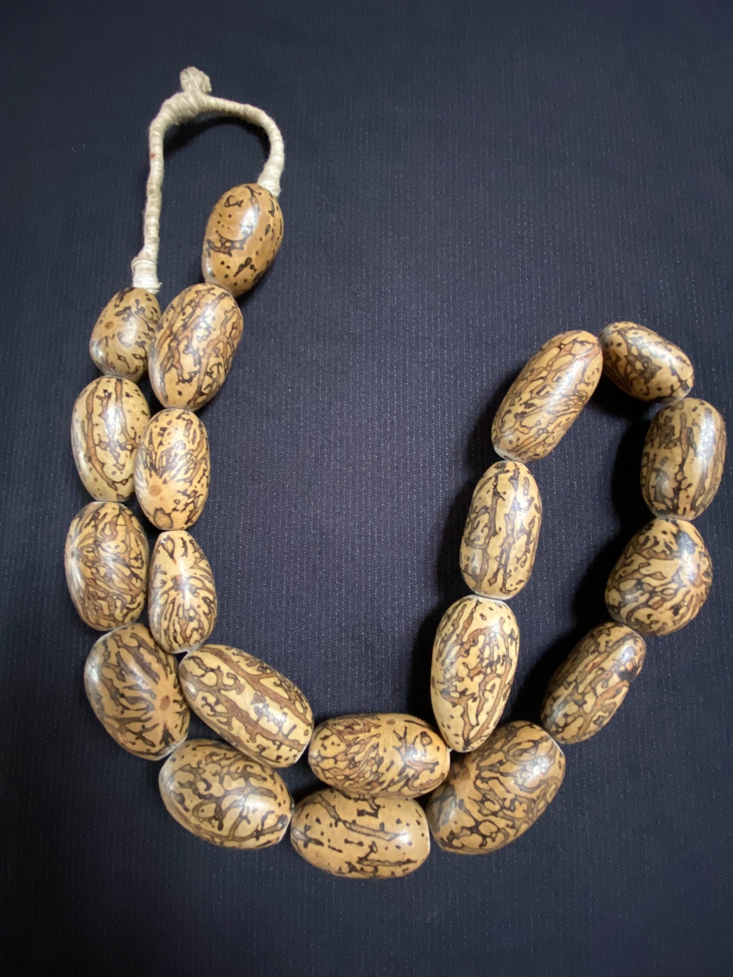 Big Kola Nut Beads, Raffia Palm Nut Beads , West-african Nut Beads - Etsy